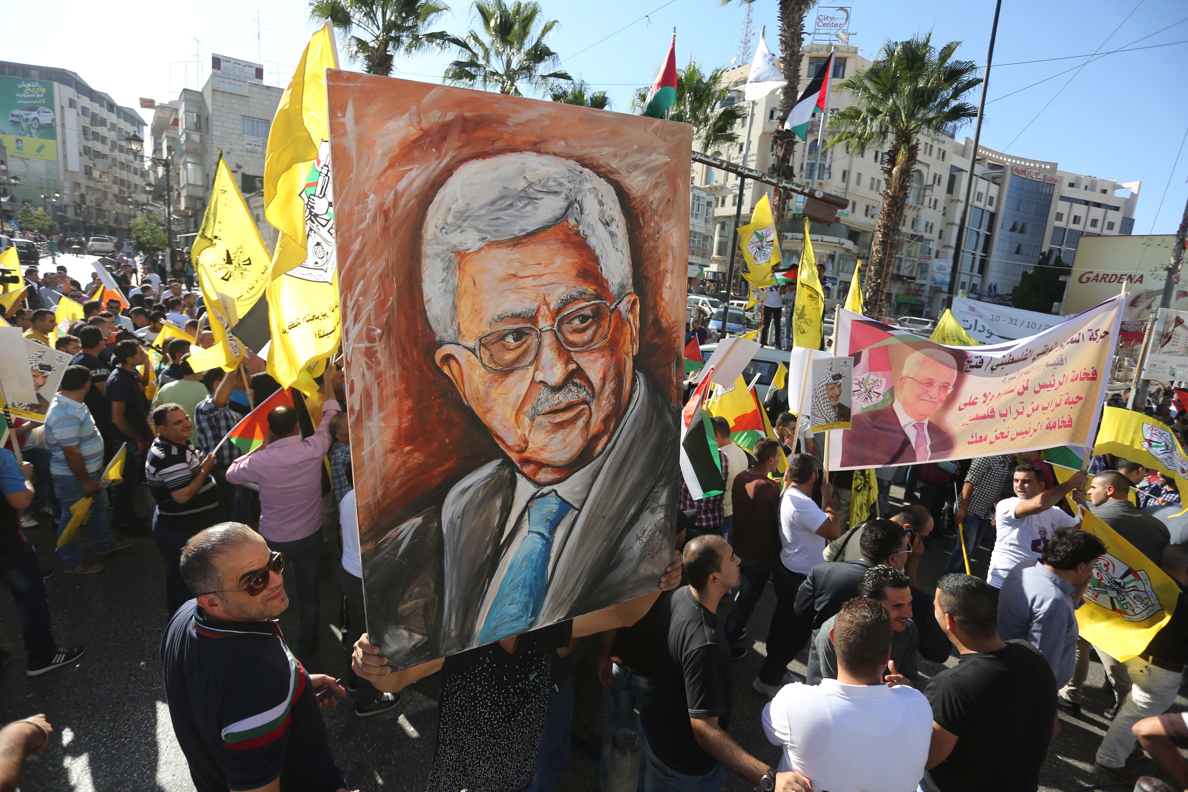 Pro-Fatah demonstration in Ramallah – Middle East Monitor