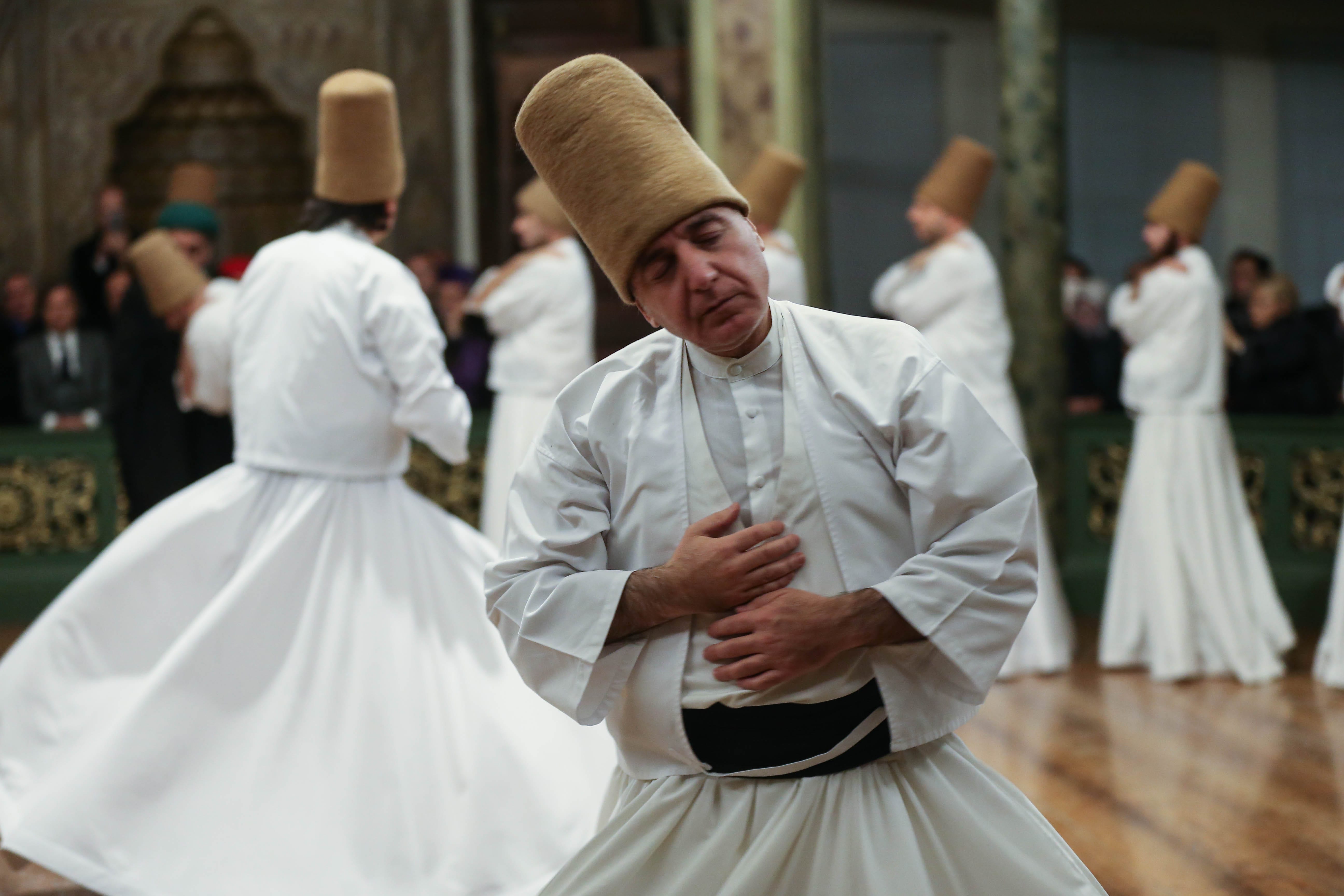 Magnificent images of Whirling dervishes celebrating the life and death ...