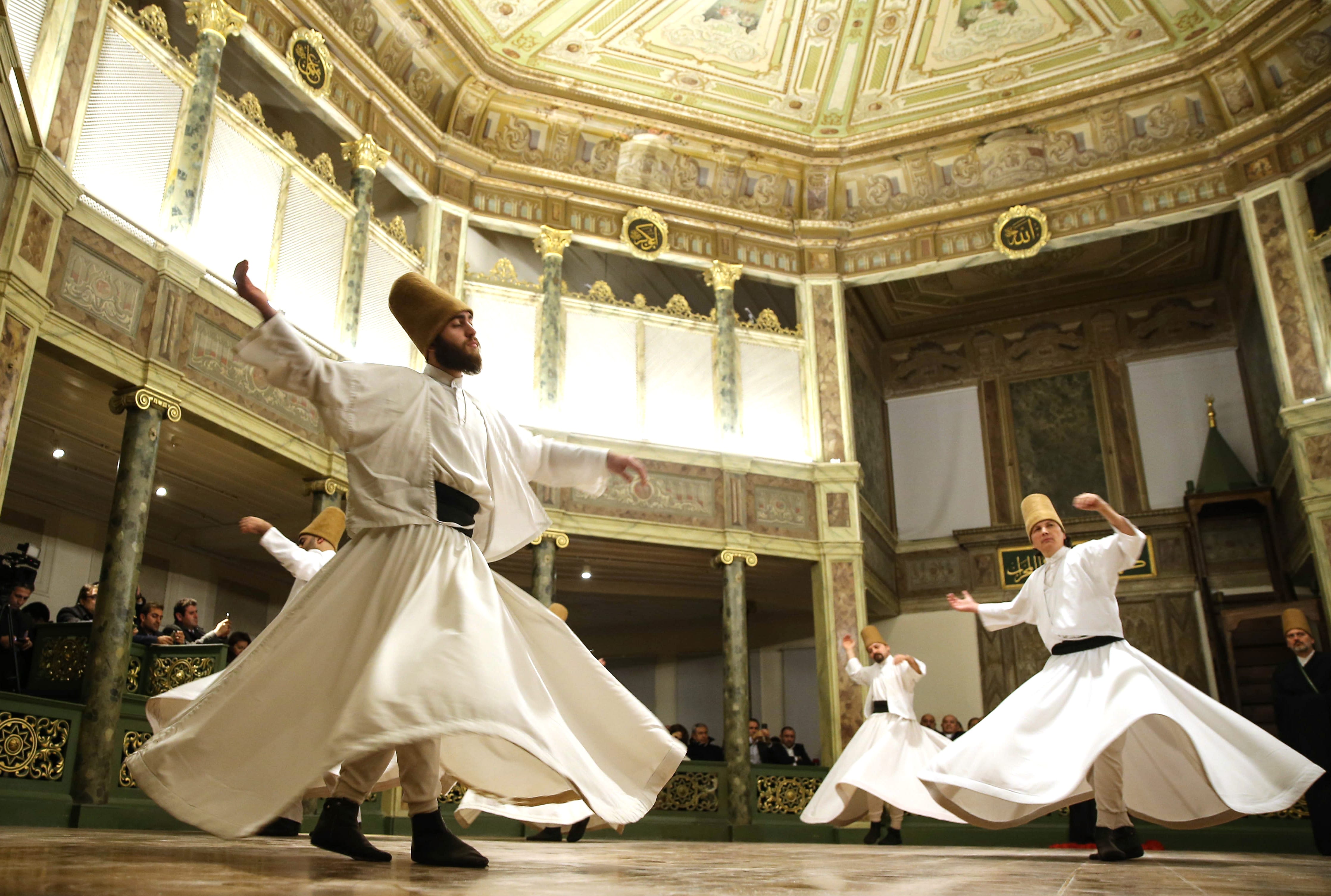Magnificent images of Whirling dervishes celebrating the life and death ...