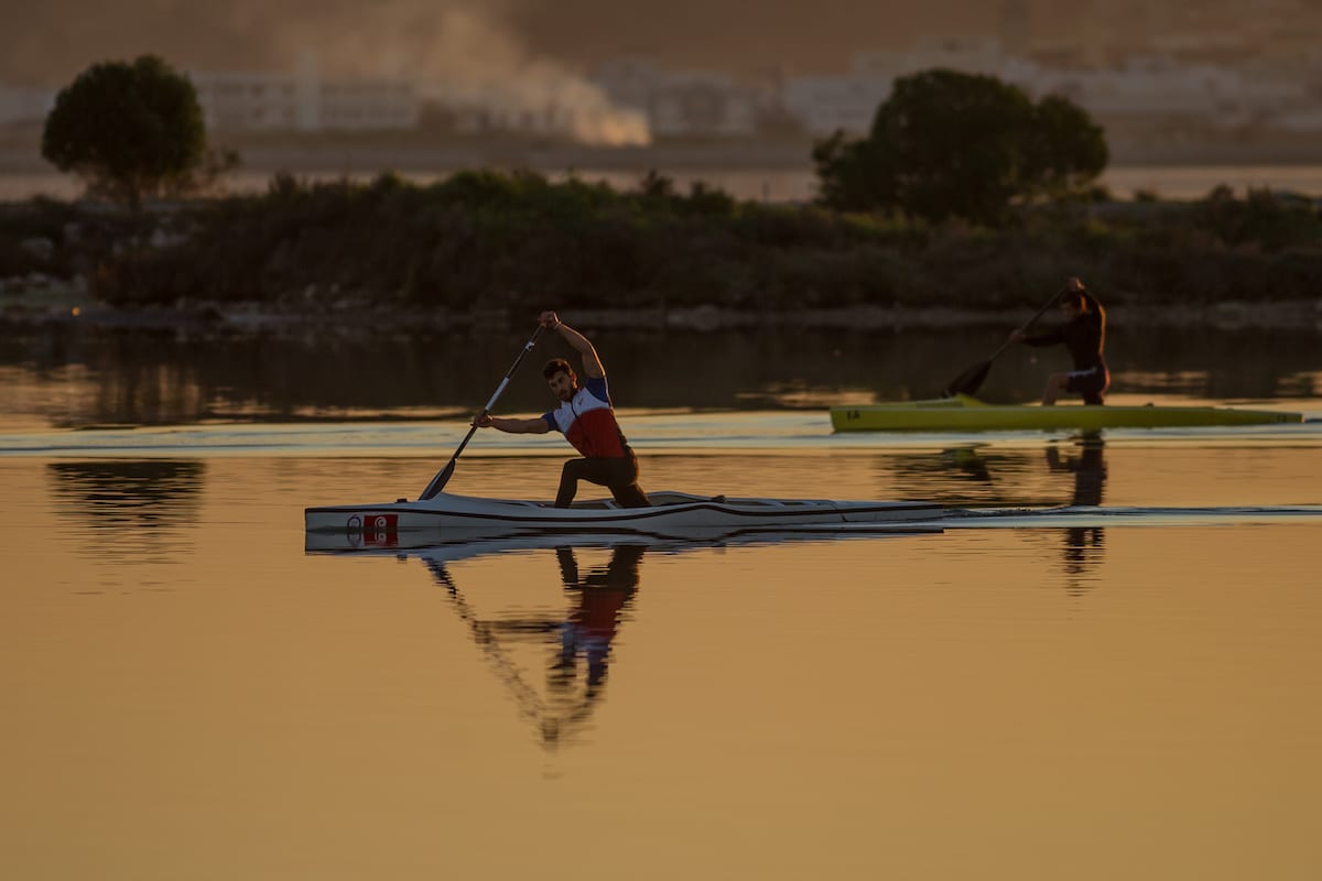 Tunisian rowing team during a sunset practice – Middle East Monitor
