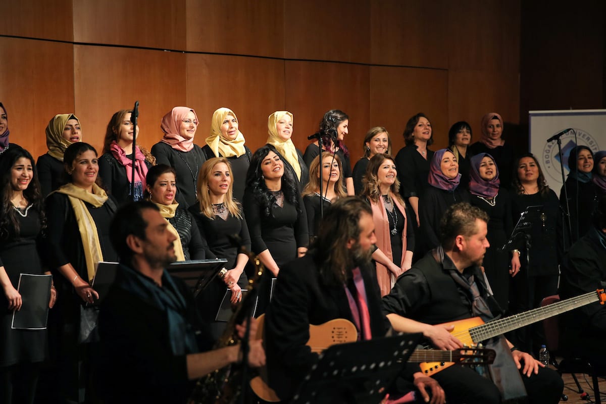 Choir of Syrian Women perform in Istanbul – Middle East Monitor