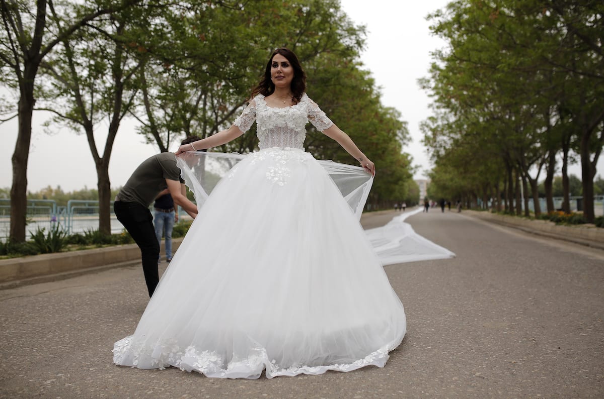 200 metre long wedding dress – Middle East Monitor