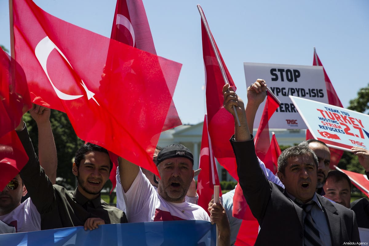 What really happened outside Turkey’s US Embassy? – Middle East Monitor