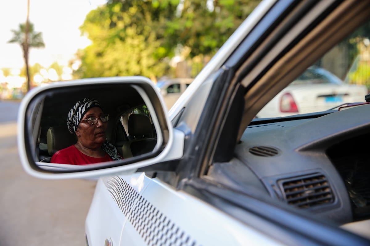 Cairo’s woman taxi driver – Middle East Monitor