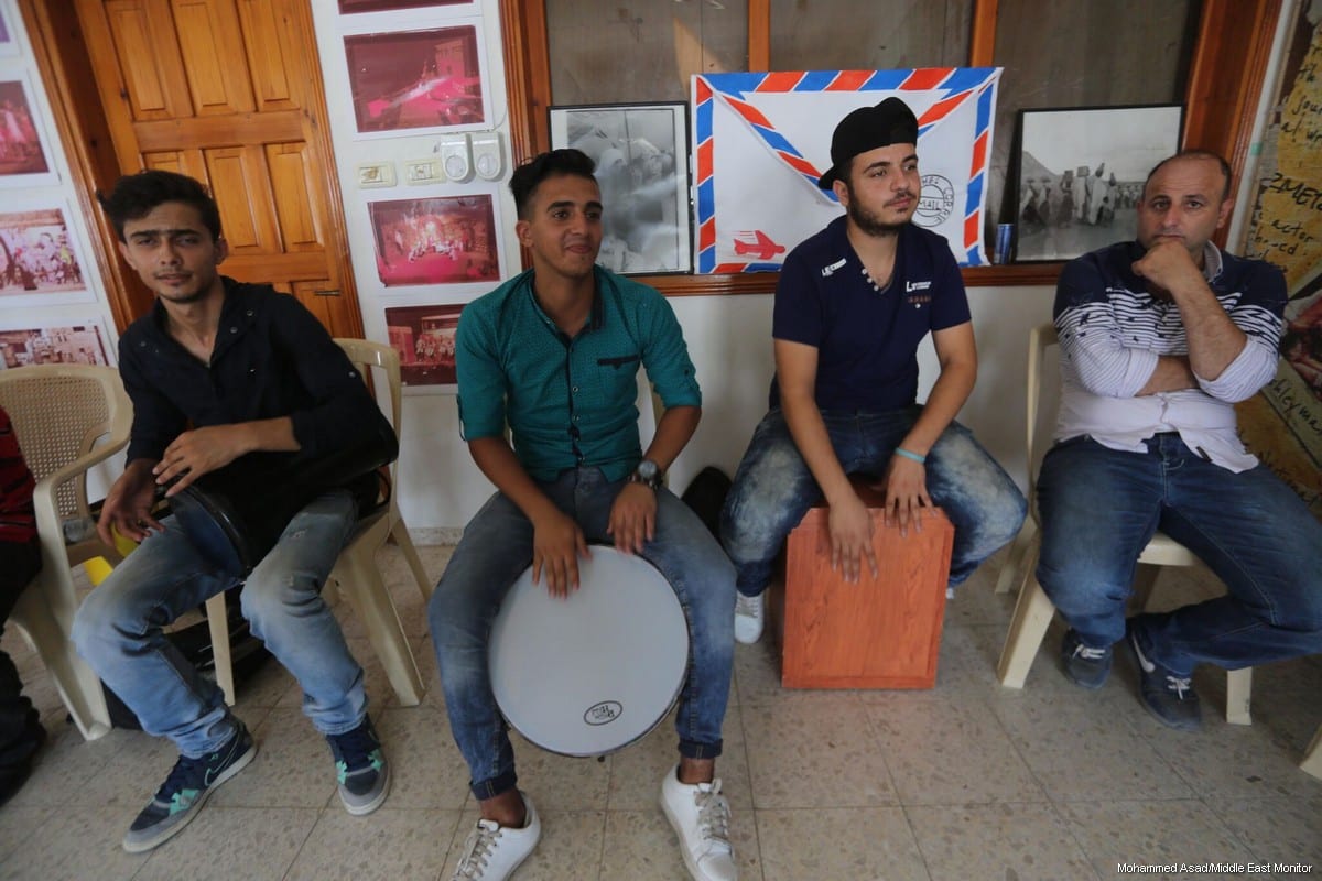 Gazans raise their voices and keep their traditions alive – Middle East ...