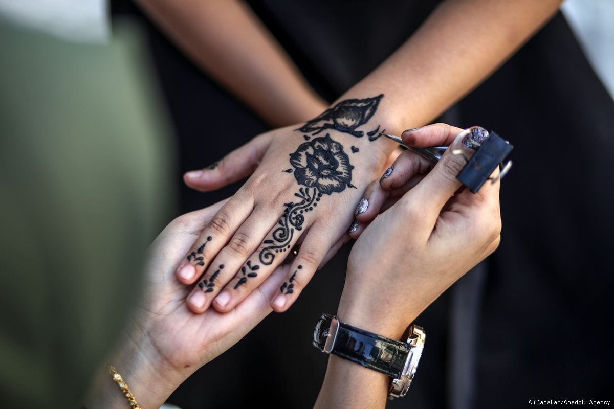 Henna tradition in Gaza – Middle East Monitor