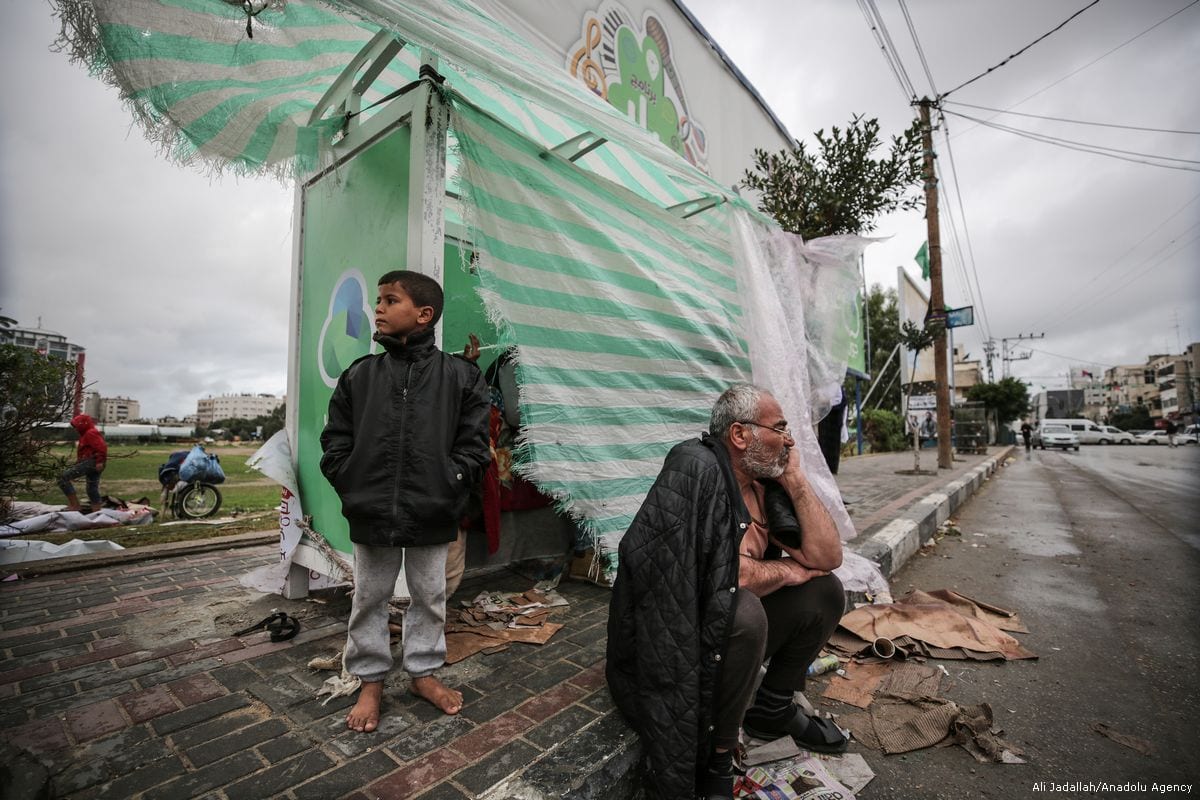 Homeless families take shelter in makeshift tents in Gaza – Middle East ...