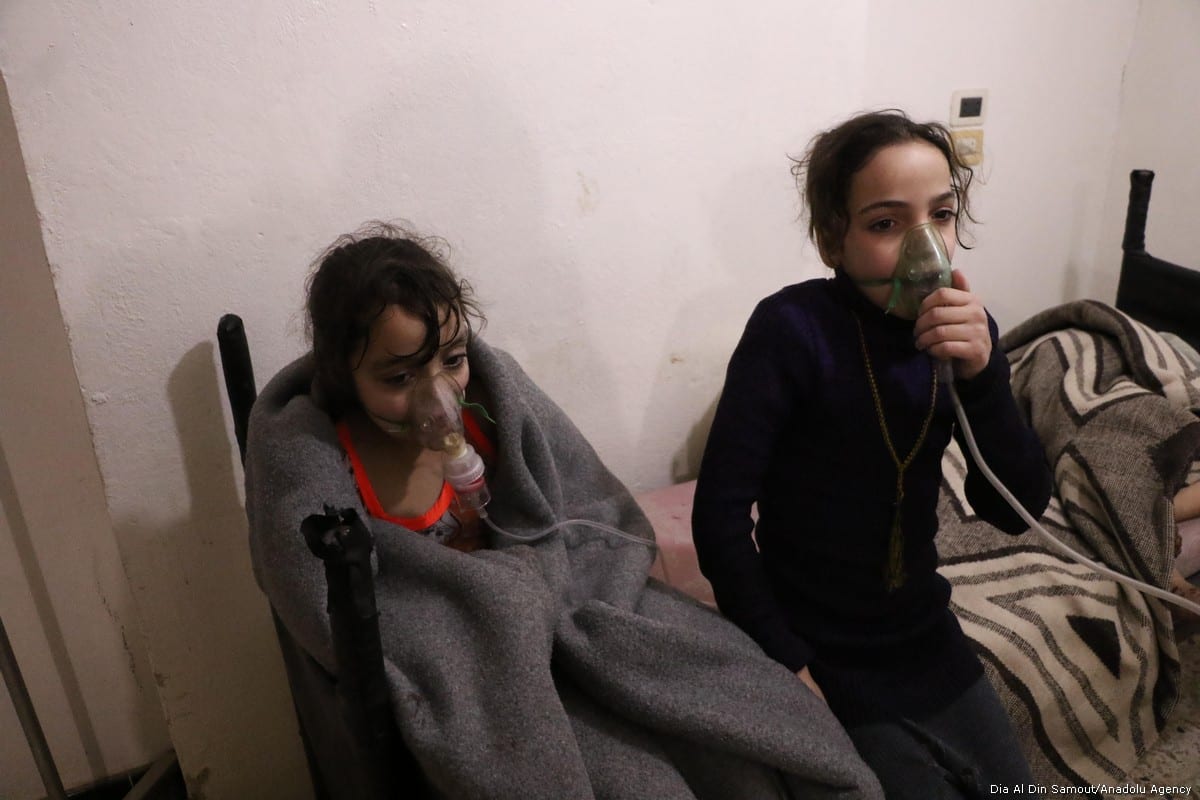 Victims of allegedly gas attack receive treatment in Eastern Ghouta ...