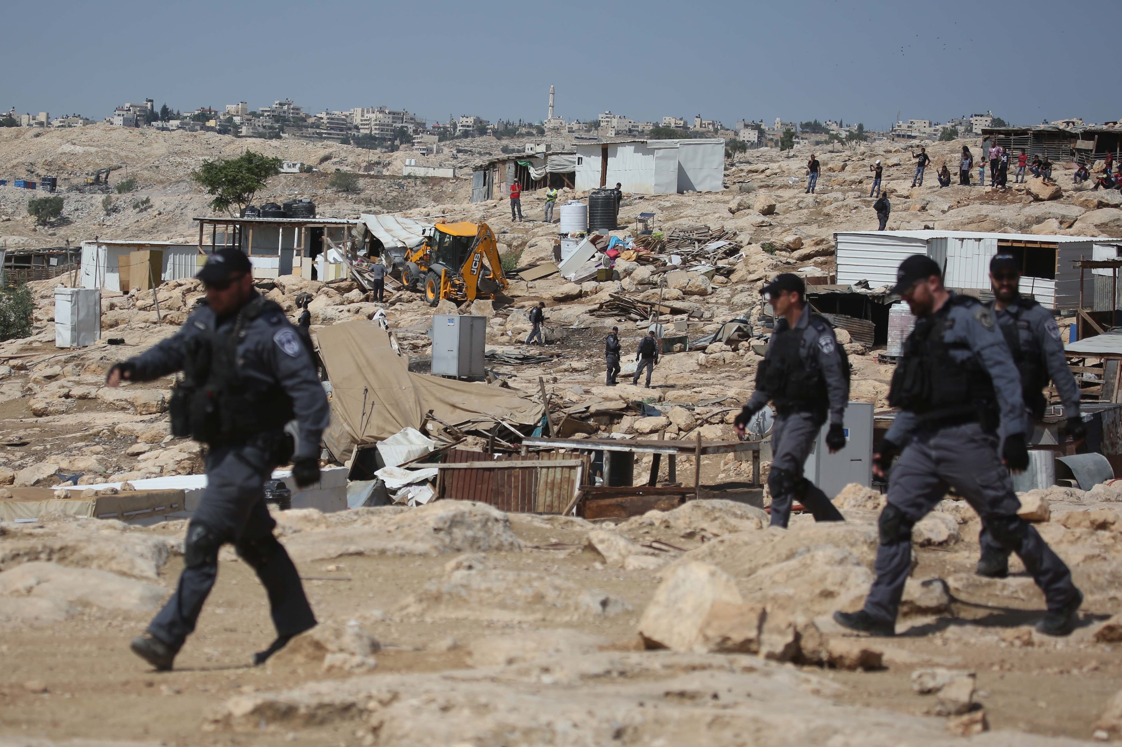 Israeli forces demolished Palestinians’ 40 houses and yards in eastern ...