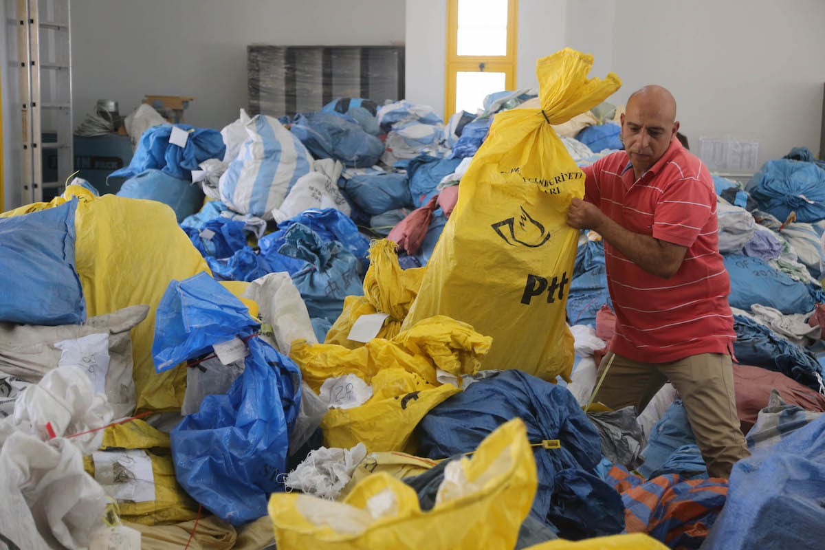 Israel holds 10 tons of Palestinian mail for 8 years – Middle East Monitor