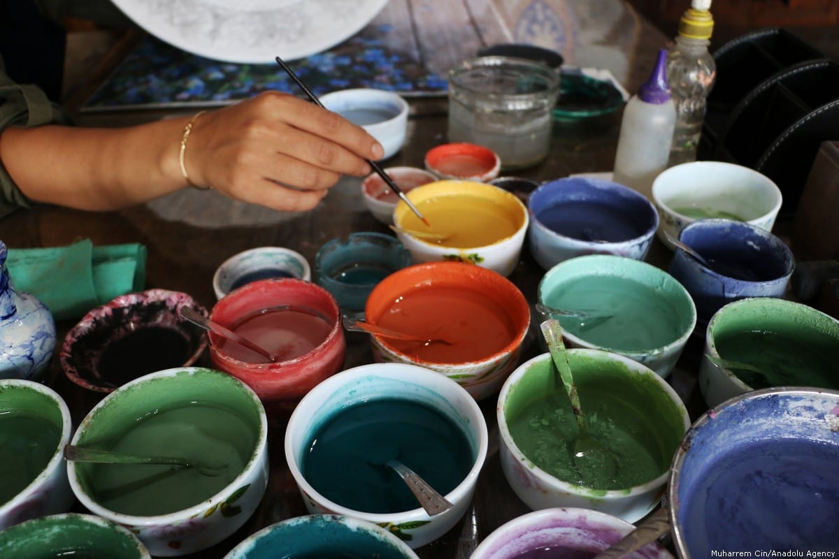 Traditional tile art – Middle East Monitor