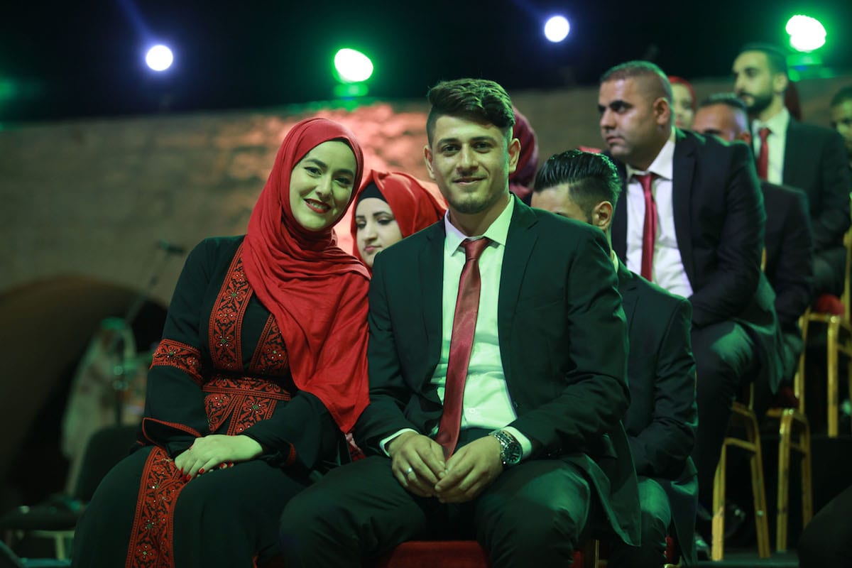 Mass wedding in Palestine – Middle East Monitor