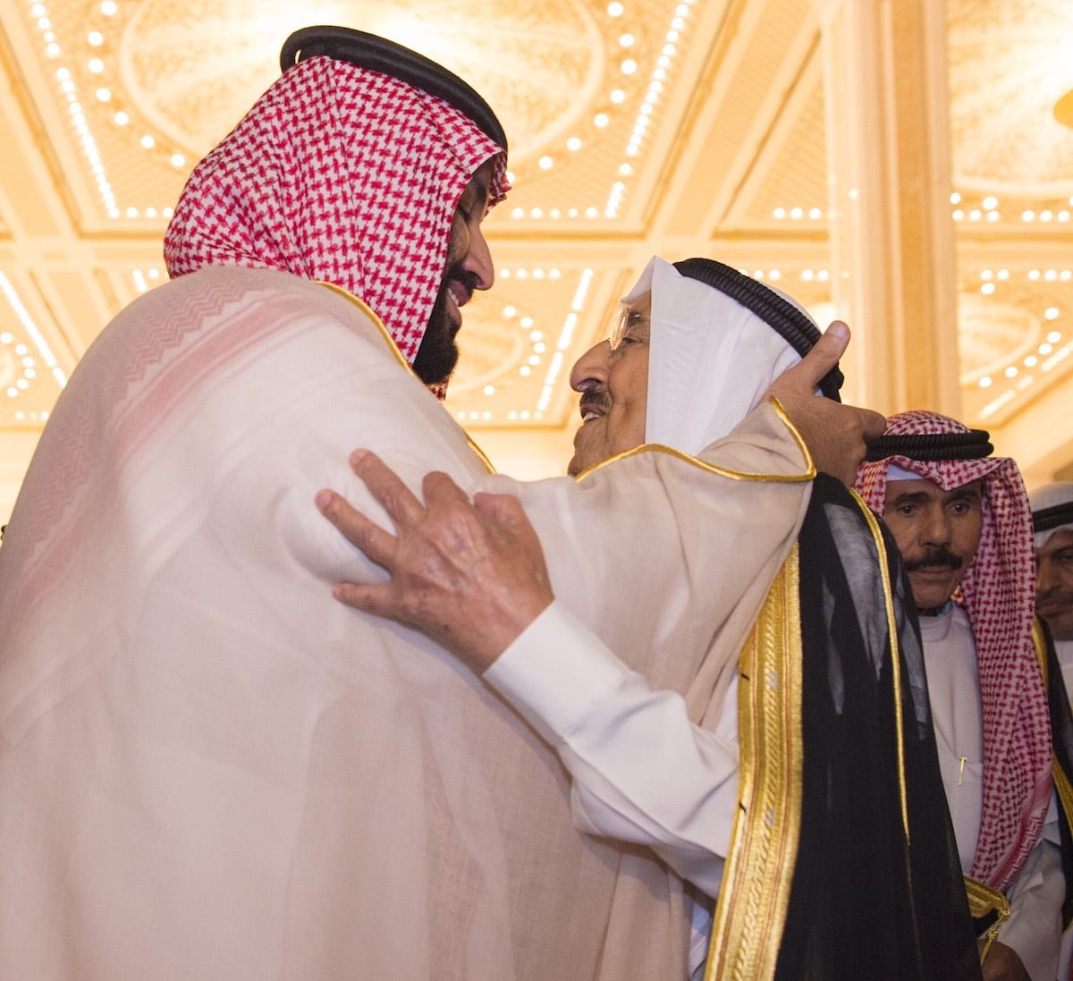 Saudi Crown Prince arrives in Kuwait for talks – Middle East Monitor