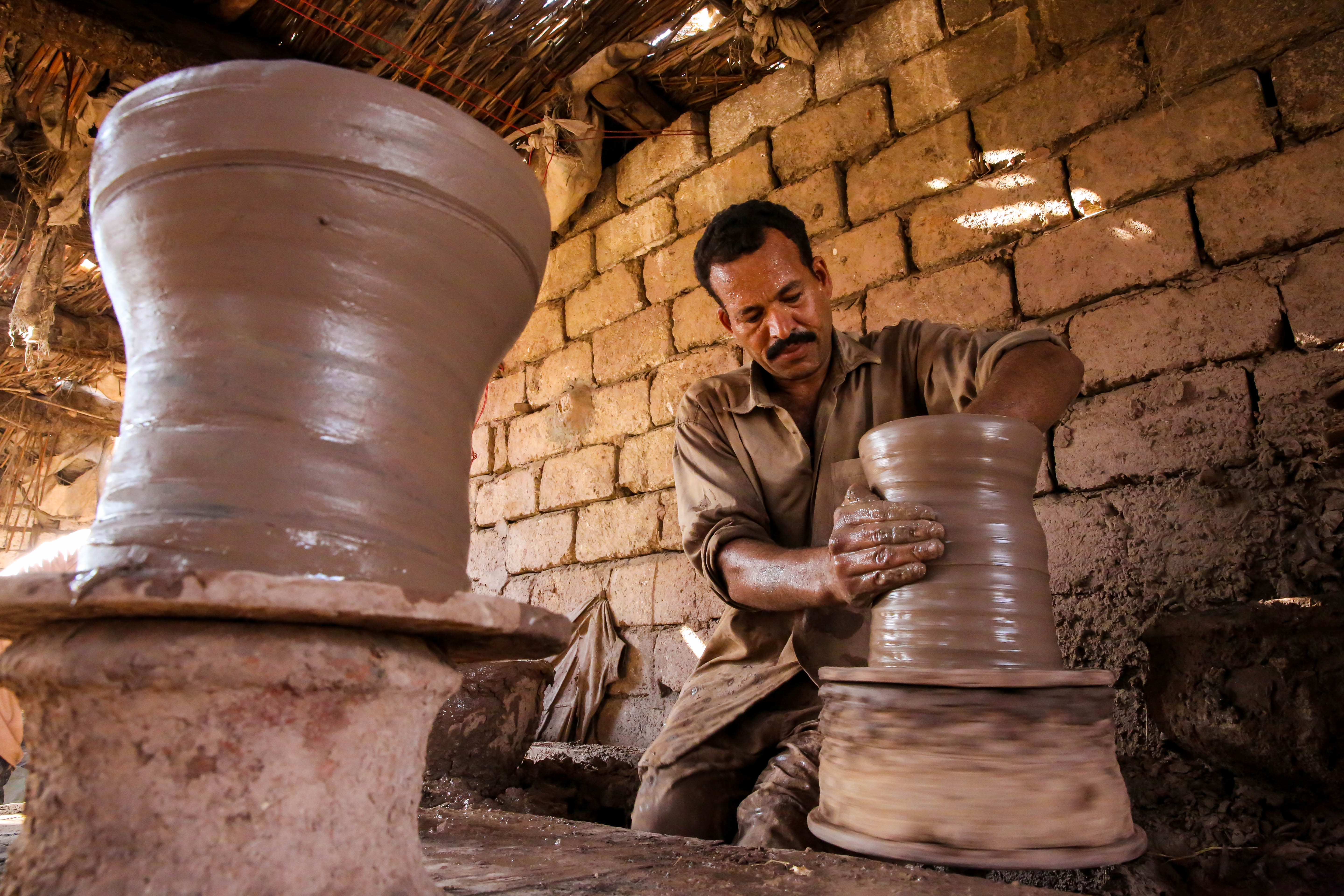 Handmade Pottery in Lanos, Egypt – Middle East Monitor