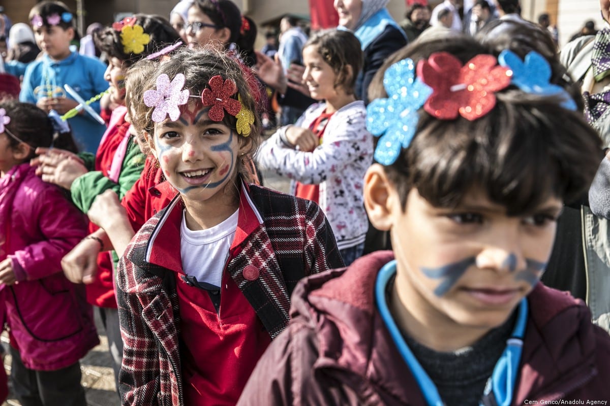 Olive picking for Syrian orphans – Middle East Monitor