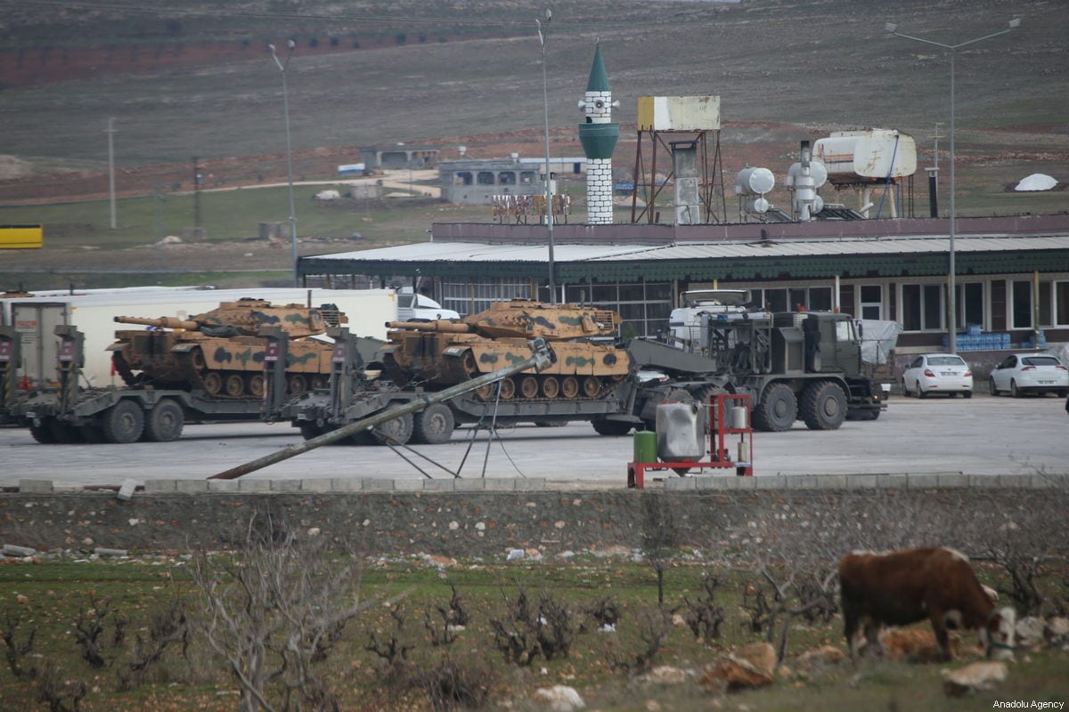 Turkey sends howitzers to Syria border – Middle East Monitor