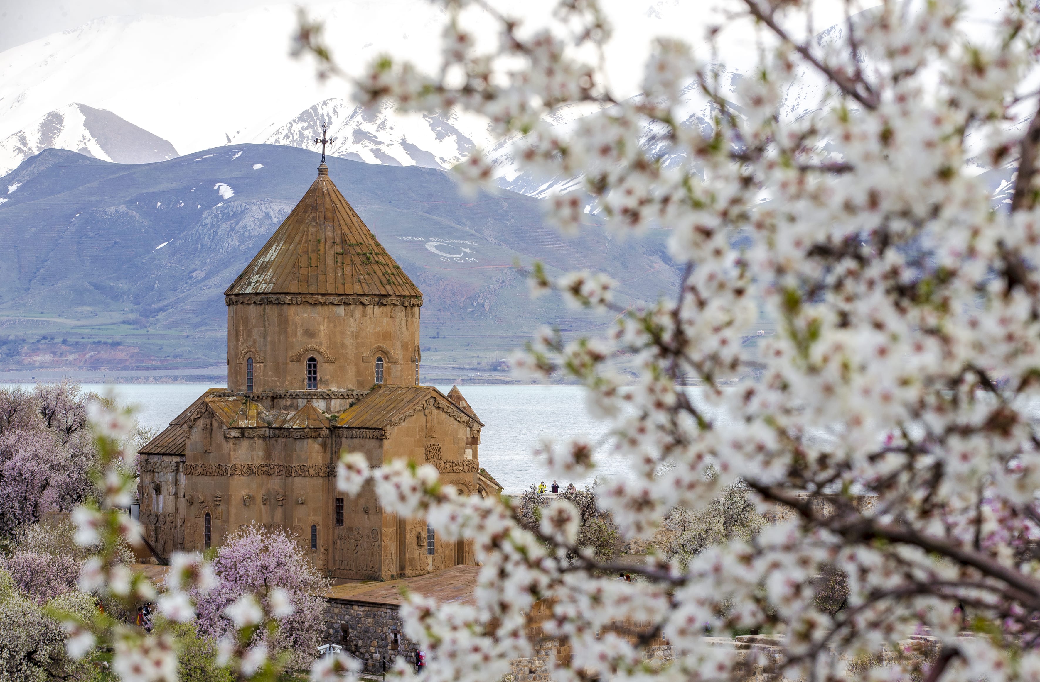Akdamar church – Middle East Monitor