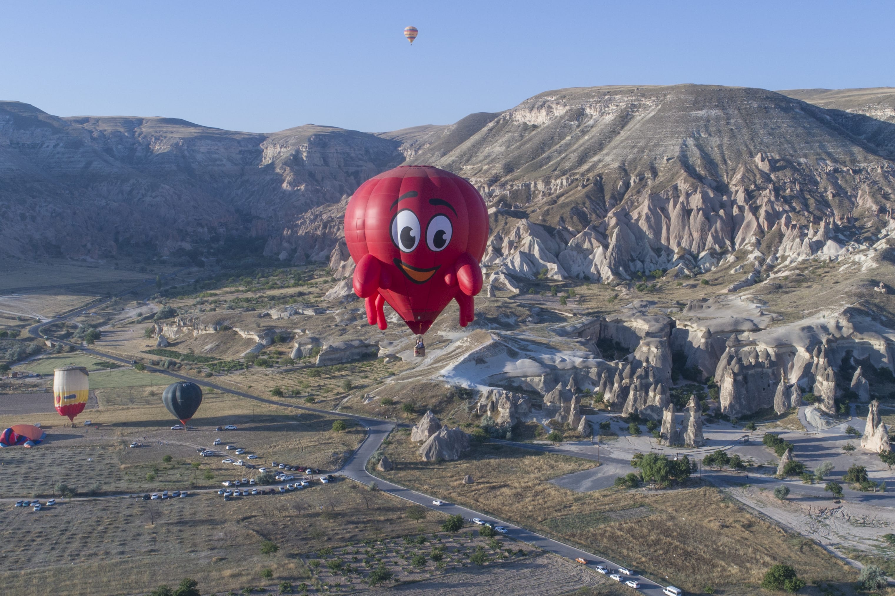 Full of hot air – Middle East Monitor