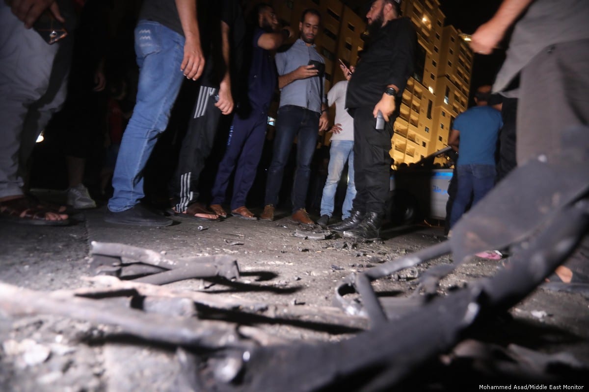 Explosions hit Gaza police checkpoints, three dead – Middle East Monitor