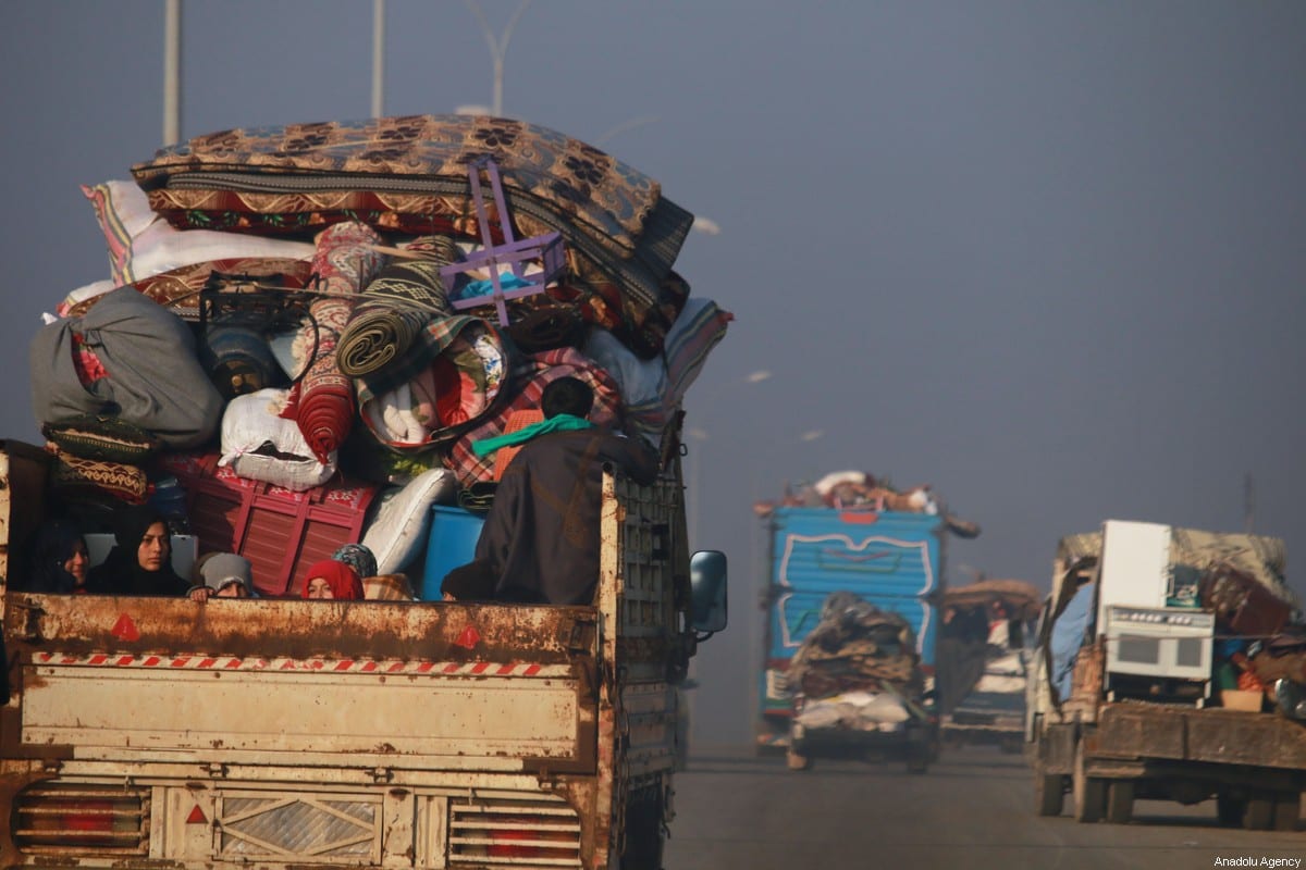 At least 25,000 people fled Syria’s Idlib for Turkey over 2 days ...