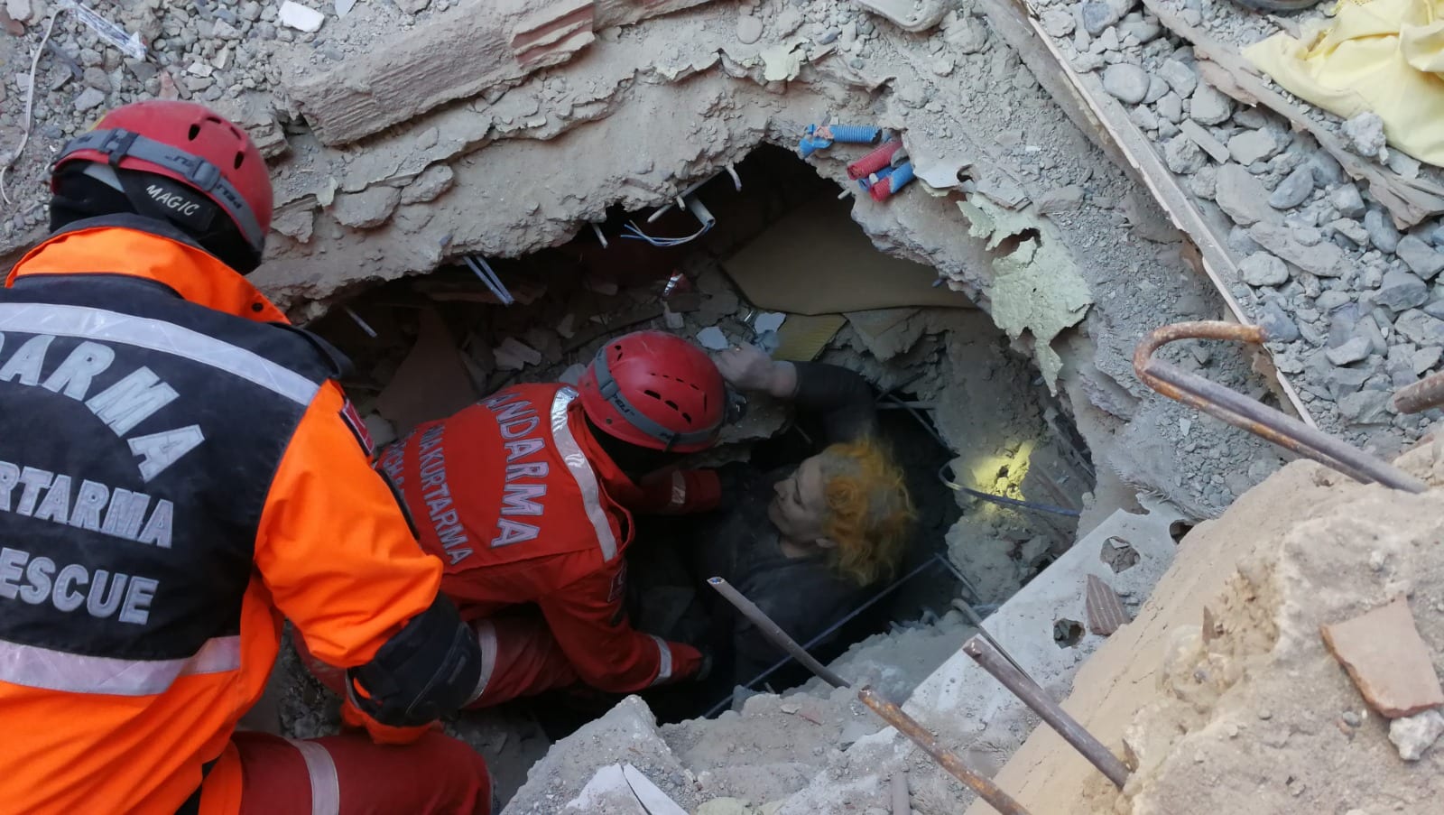 Turkey quake kills at least 22, rescuers dig for survivors – Middle ...