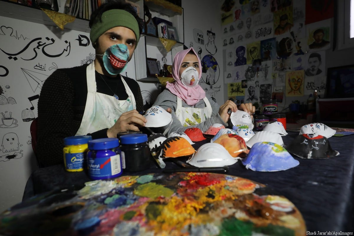 Gaza: Facemask in style – Middle East Monitor