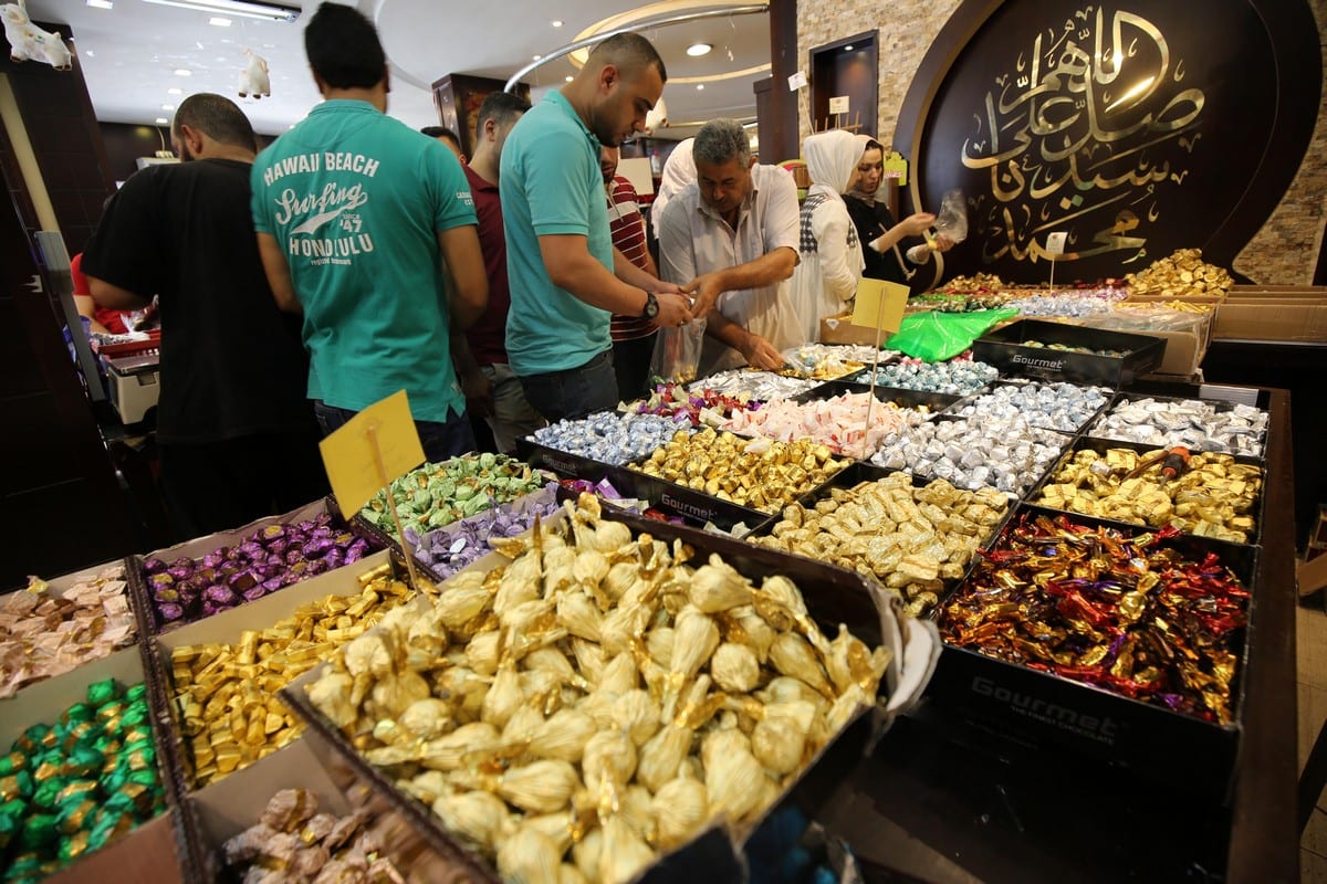 The final rush towards Gaza’s sweet markets – Middle East Monitor