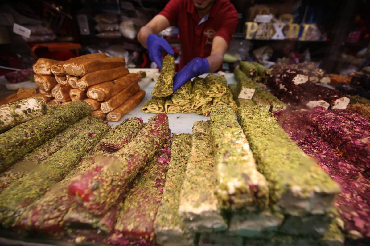 The final rush towards Gaza’s sweet markets – Middle East Monitor