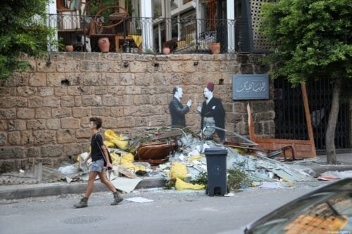 Lebanese continue to recover after massive explosion – Middle East Monitor