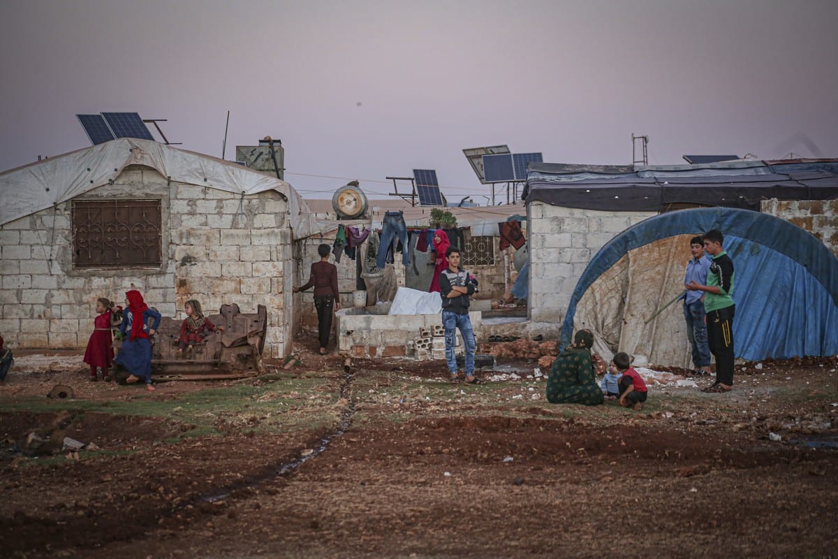 Displaced Syrian civilians continue to live in harsh conditions ...