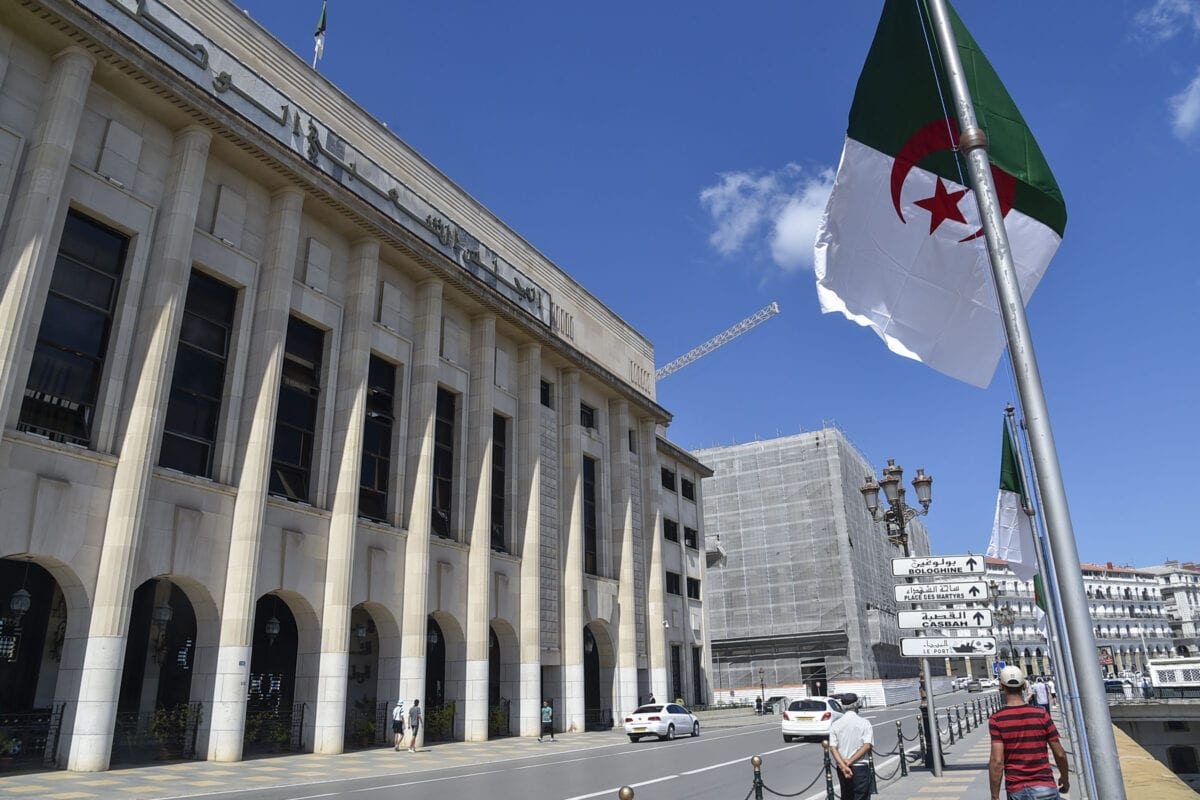 Algerian sharply divided over usefulness of constitutional vote ...