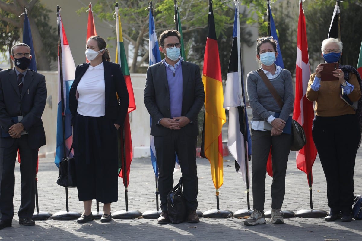 EU delegation visits Gaza to assess coronavirus treatment – Middle East ...