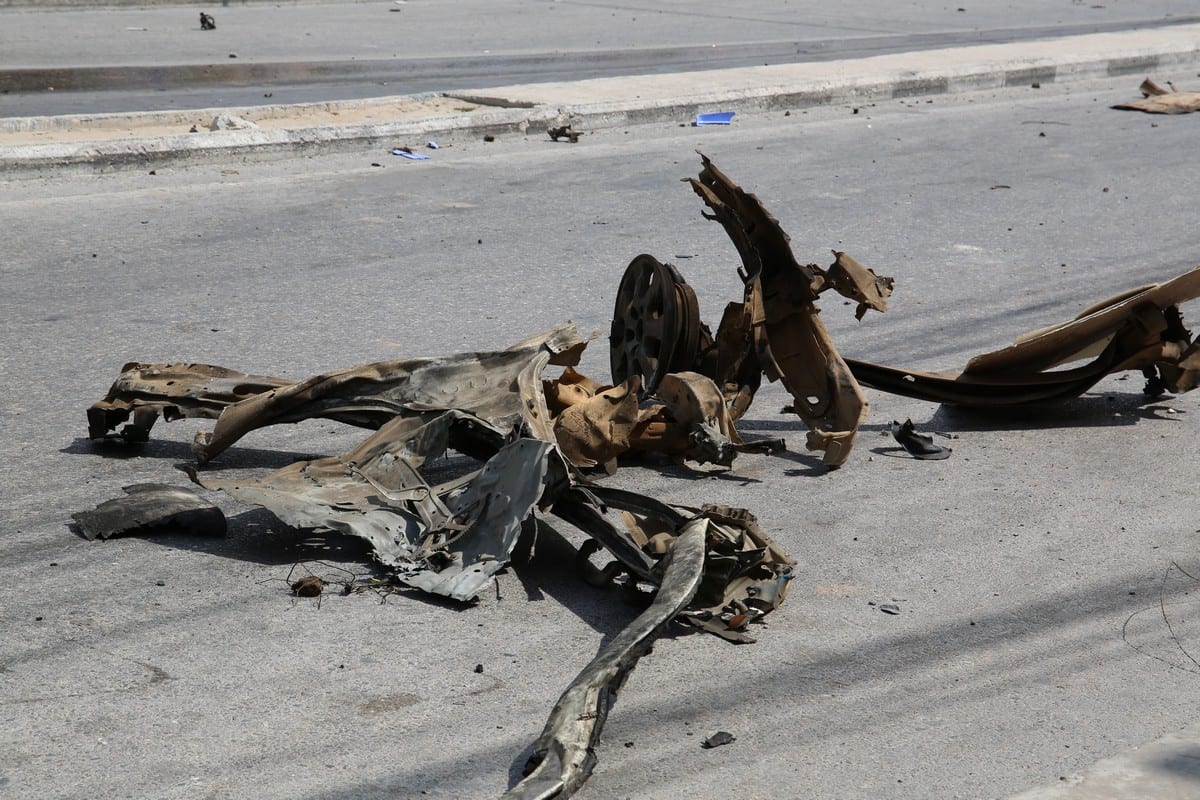 Suicide car bomb blast wounds 7 in Somali capital – Middle East Monitor