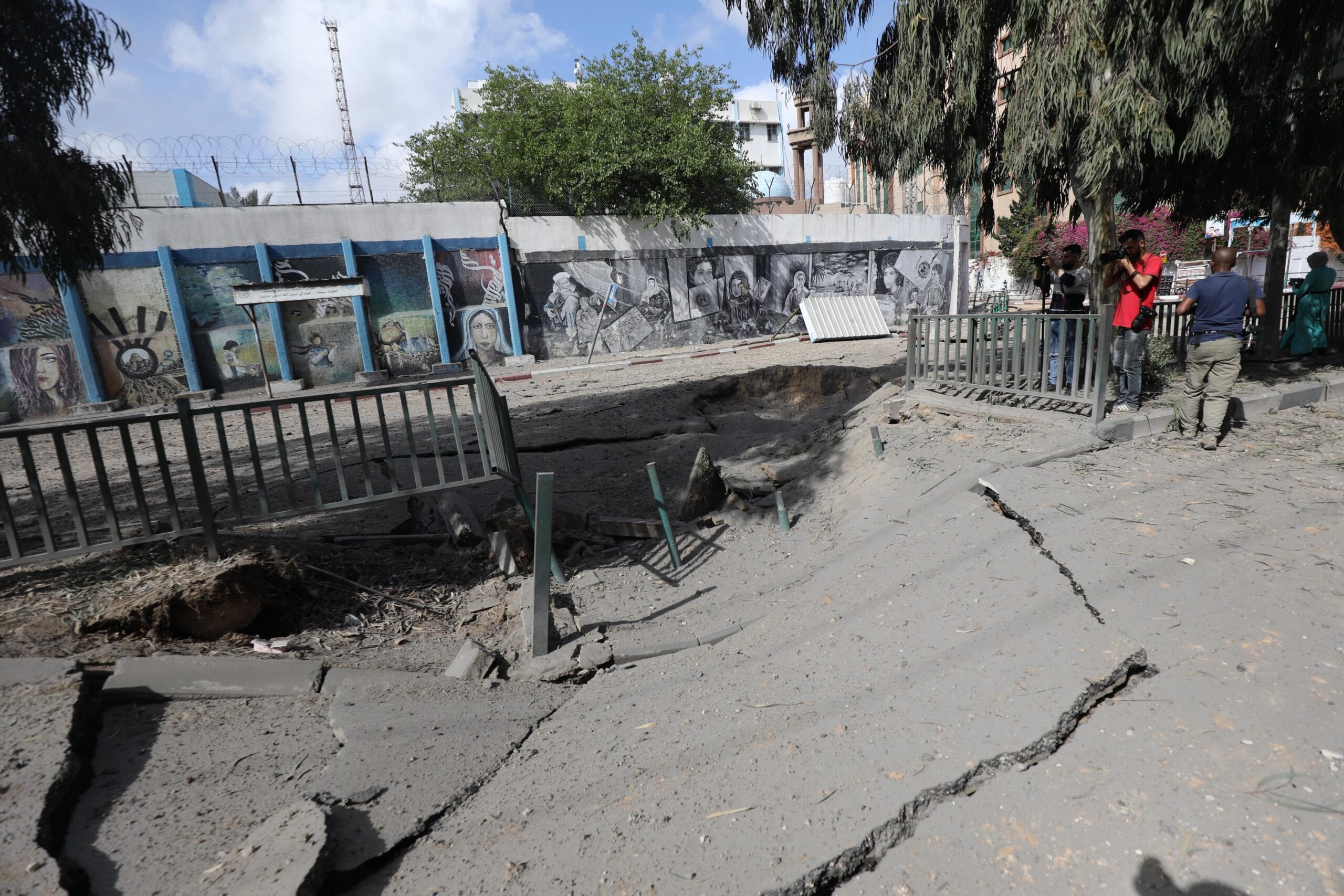 Israel targets residential buildings, leaving Gazans homeless – Middle ...