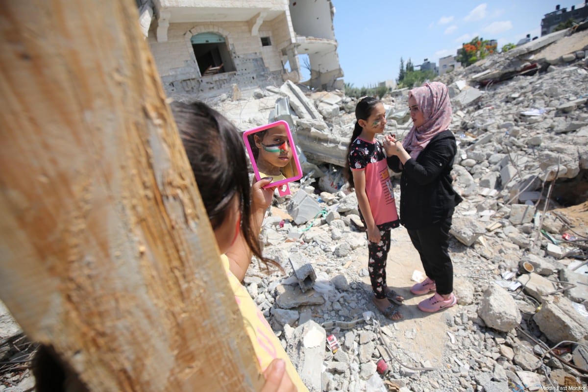 Gaza: Lifting spirits of homeless children – Middle East Monitor