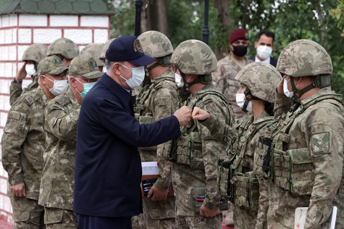 Turkish National Defense Minister Hulusi Akar in Van – Middle East Monitor