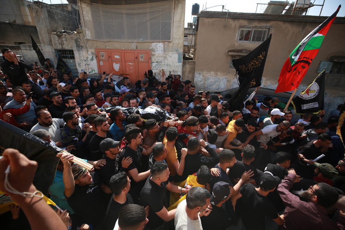 Funeral ceremony of Palestinian Saddam Beni Avde – Middle East Monitor