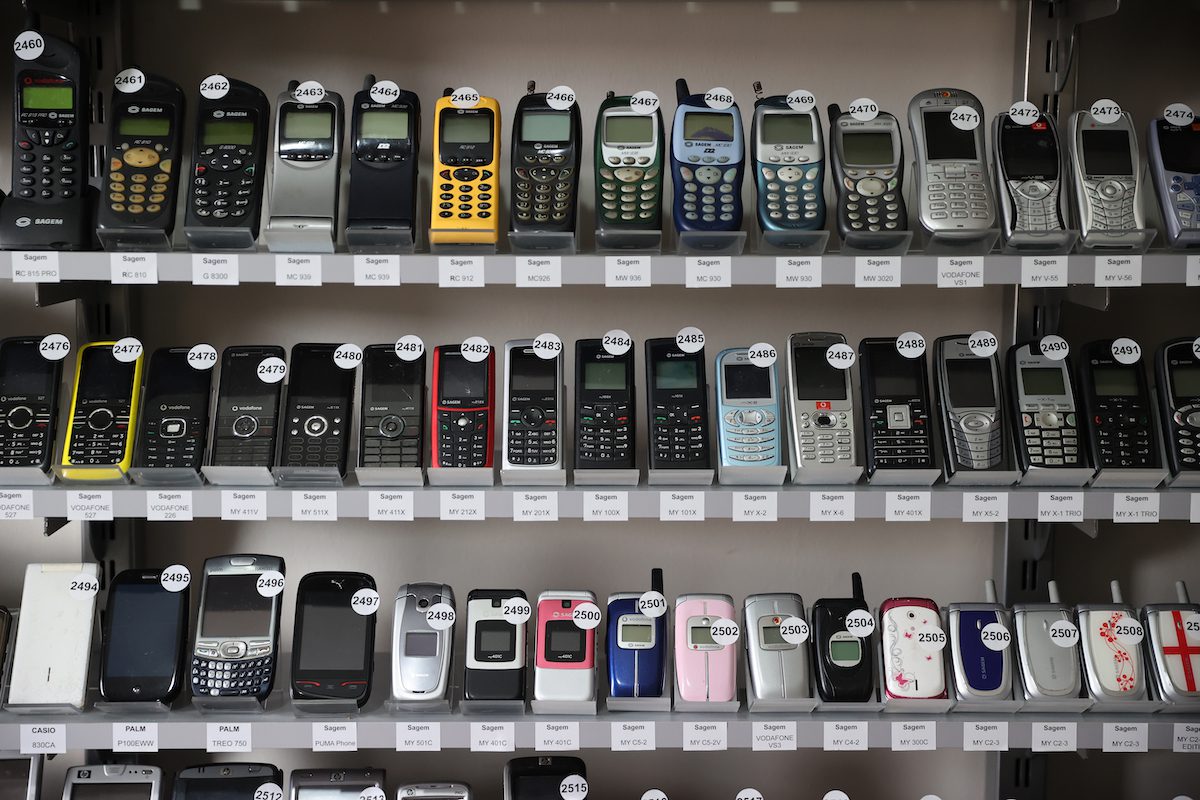 Exhibition of 2,779 mobile phones in Istanbul – Middle East Monitor