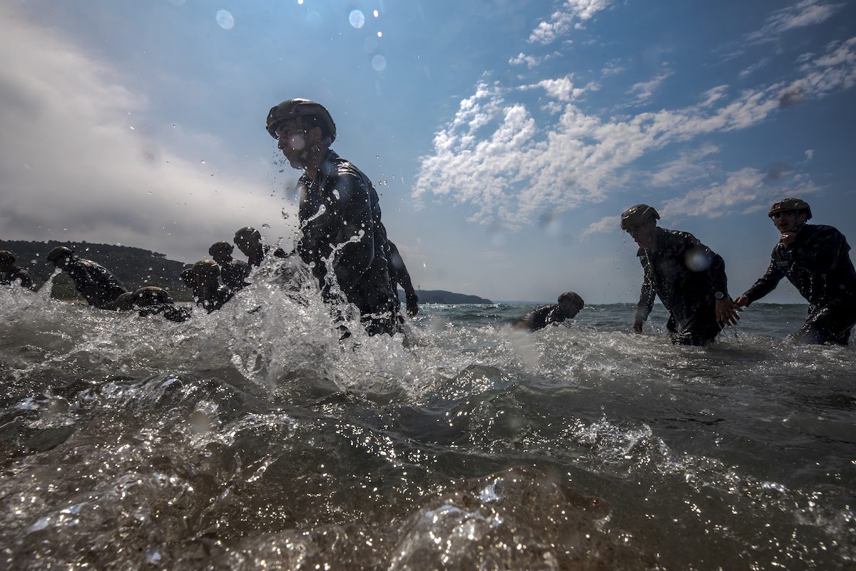 Commandos of the ‘Underwater Defence’ (SAS) of Turkish Navy – Middle ...