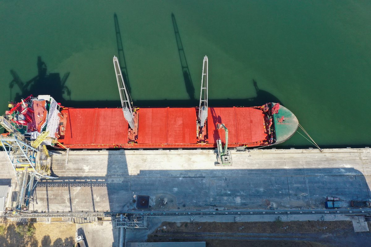 ‘Fulmar S’ ship carrying corn from Ukraine arrives in Turkiye’s Izmir ...