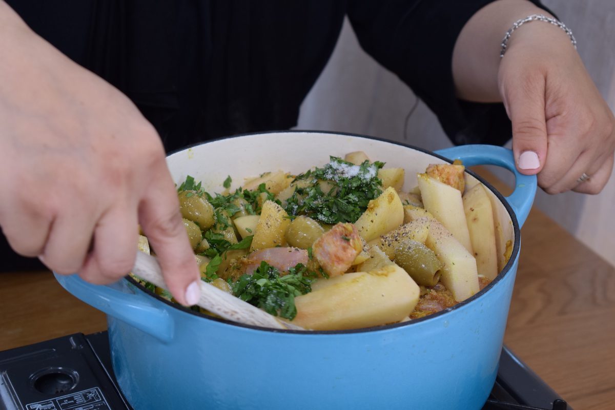 Chicken and preserved lemon tagine – Middle East Monitor