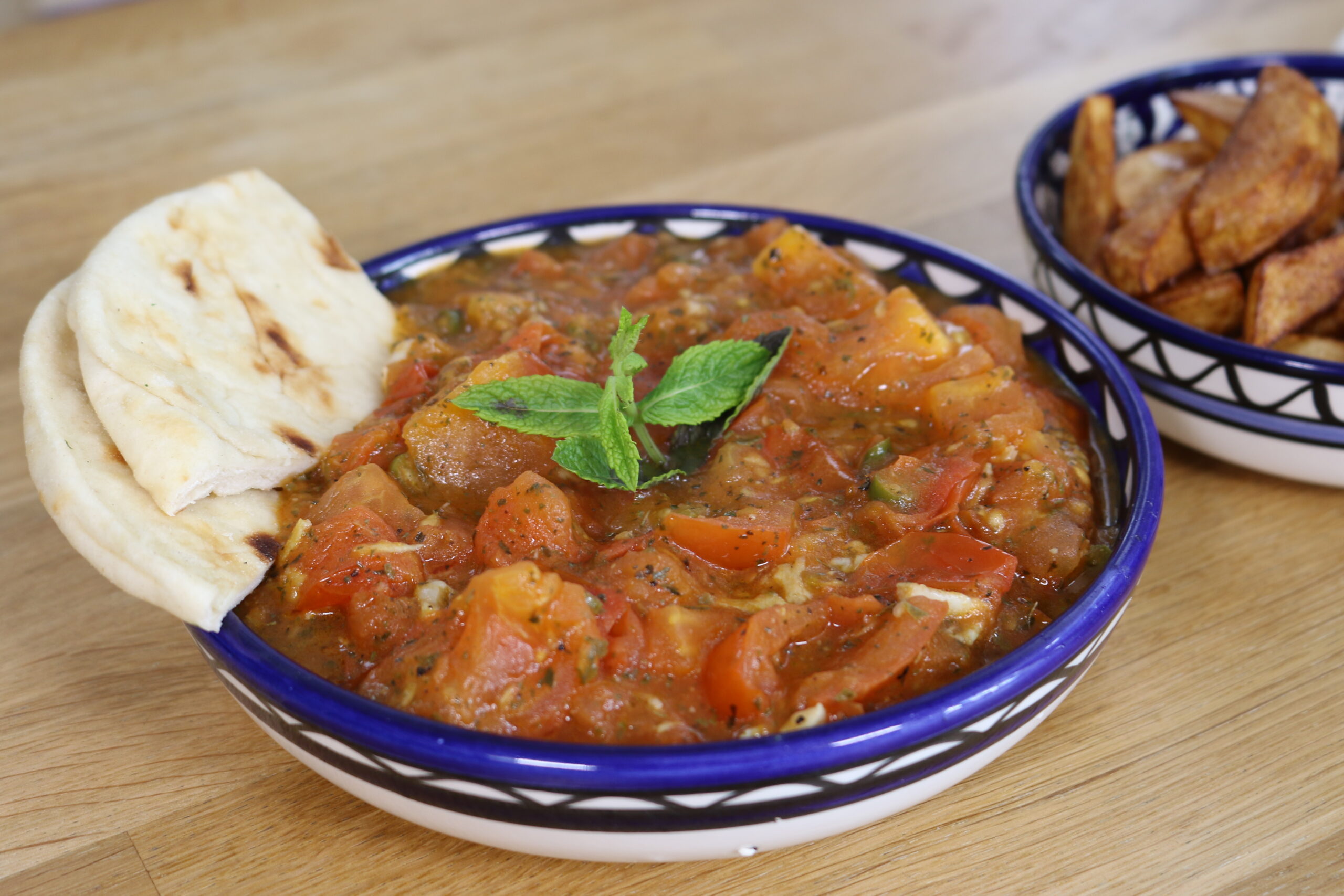 Alayet bandora (fried tomatoes) – Middle East Monitor