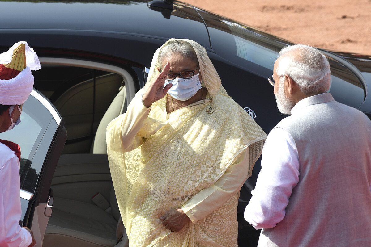 Narendra Modi – Sheikh Hasina meeting in New Delhi – Middle East Monitor