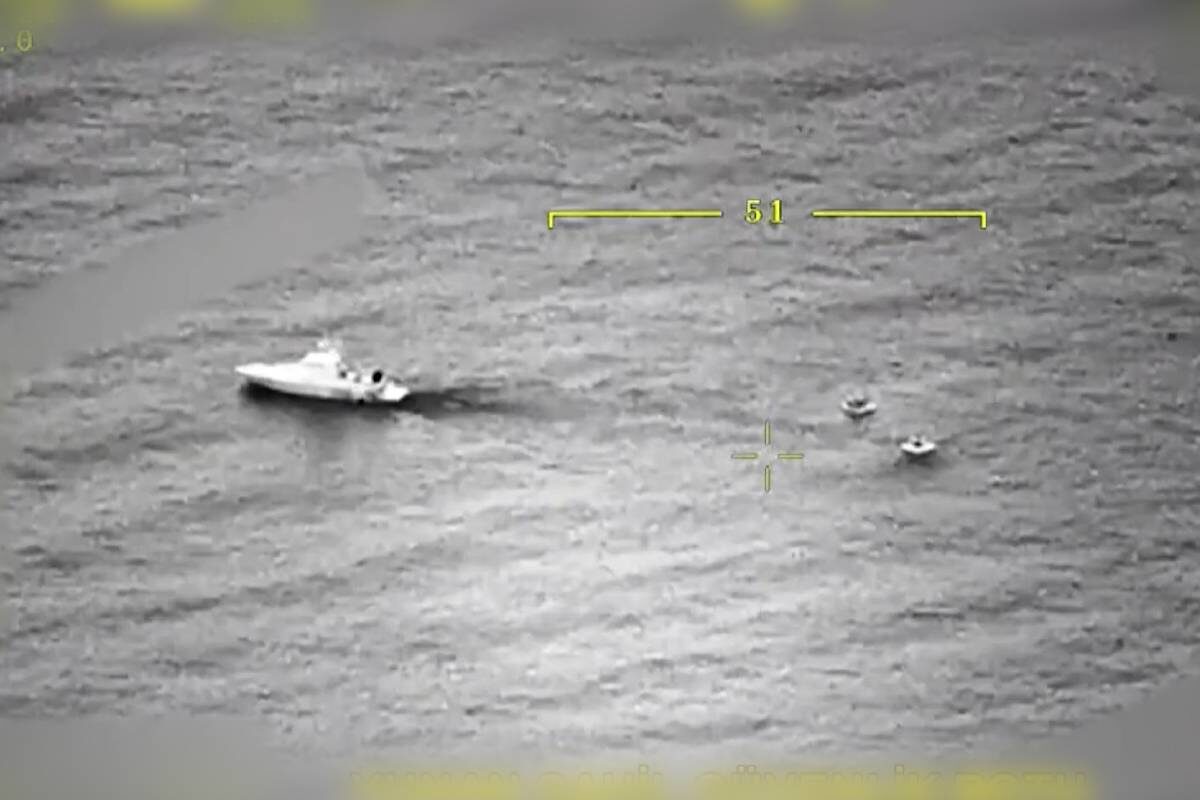 Illegal ‘push back’ by Greece leaves migrants alone at sea – Middle ...