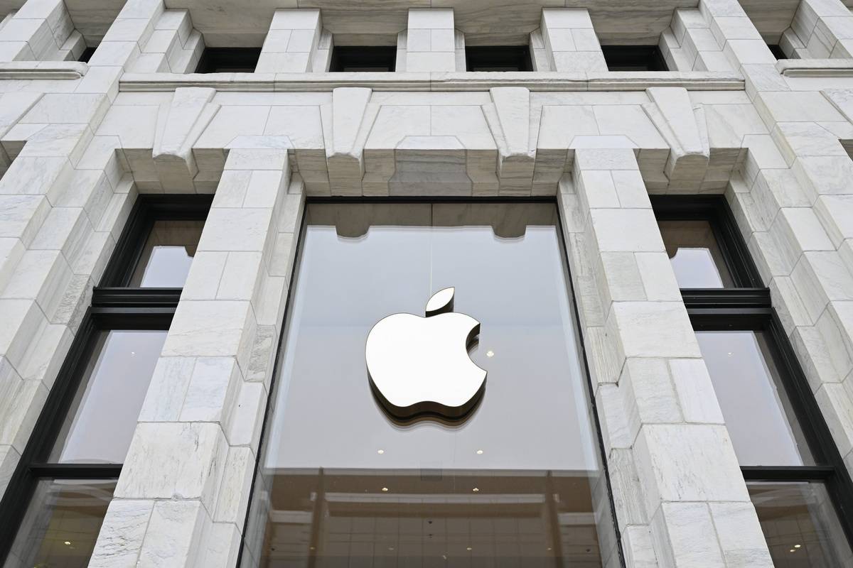 Apple – Middle East Monitor