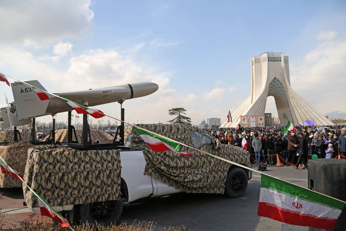 Iran marks 44th anniversary of Islamic revolution – Middle East Monitor