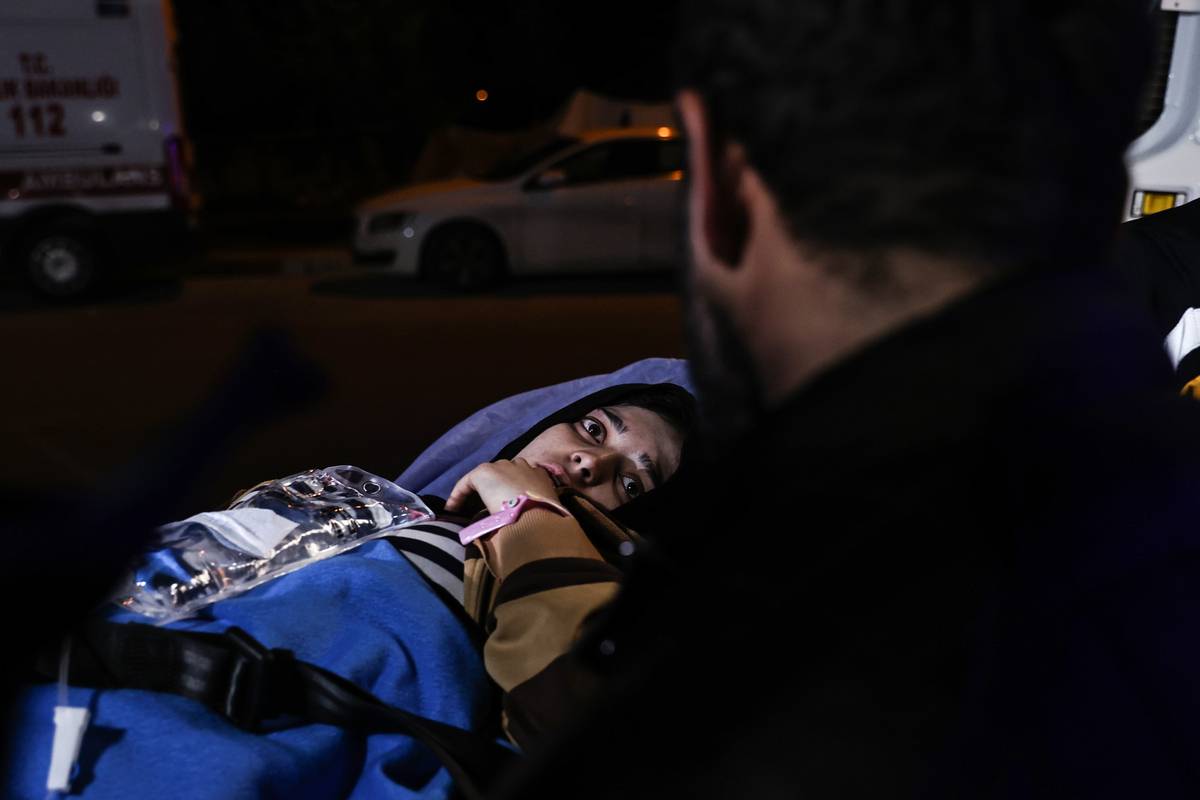 Syrian Culia gives birth in field hospital in quake-hit Hatay – Middle ...