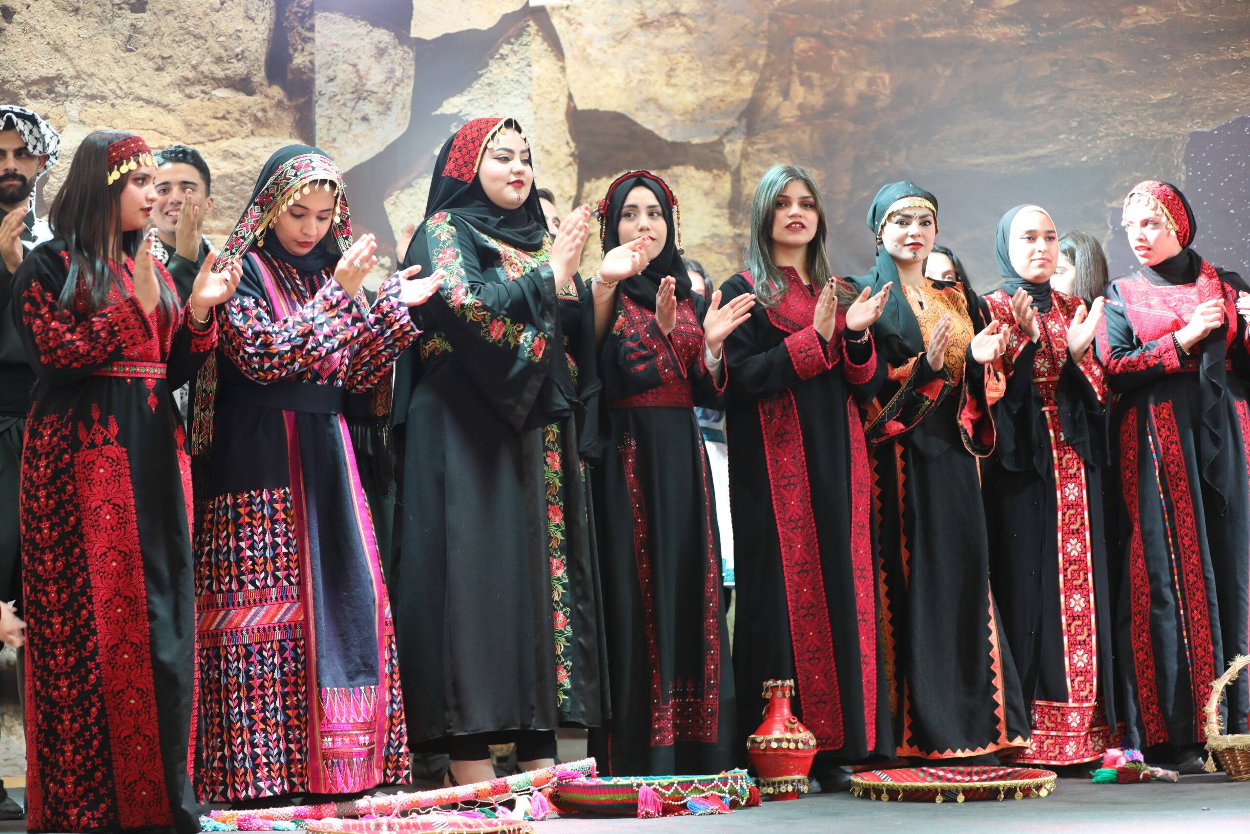 The art of Palestinian embroidery – Middle East Monitor