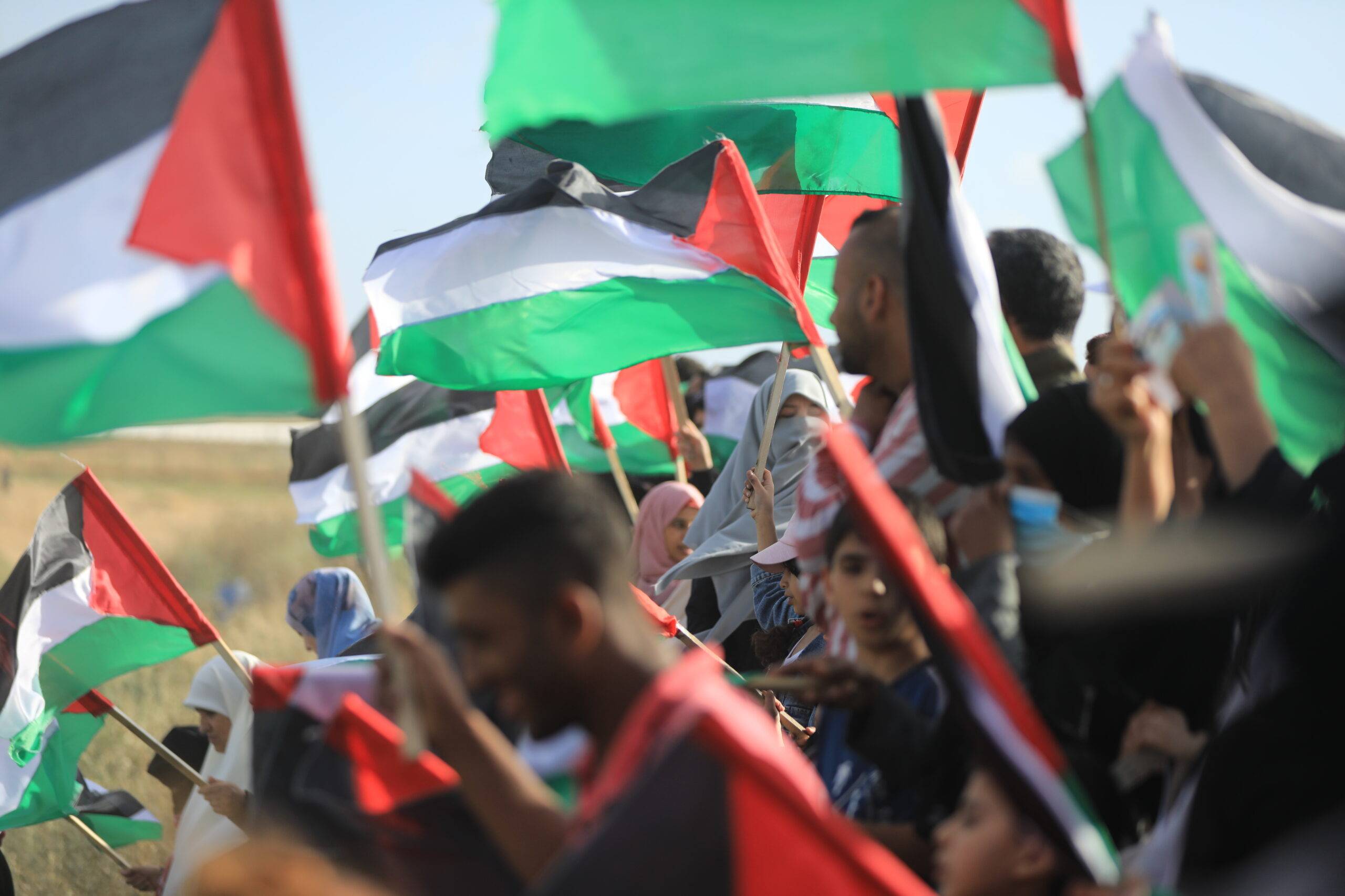 Gaza protests against Israel’s racist Flag March – Middle East Monitor