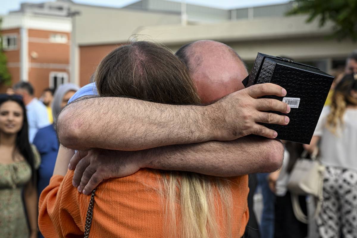 OSYM officials reunite with their families after 45 days – Middle East ...